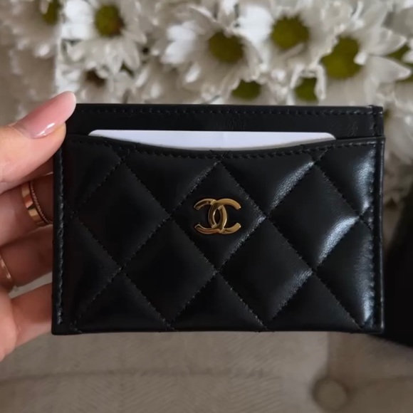 CHANEL | Accessories | Chanel Classic Card Holder | Poshmark